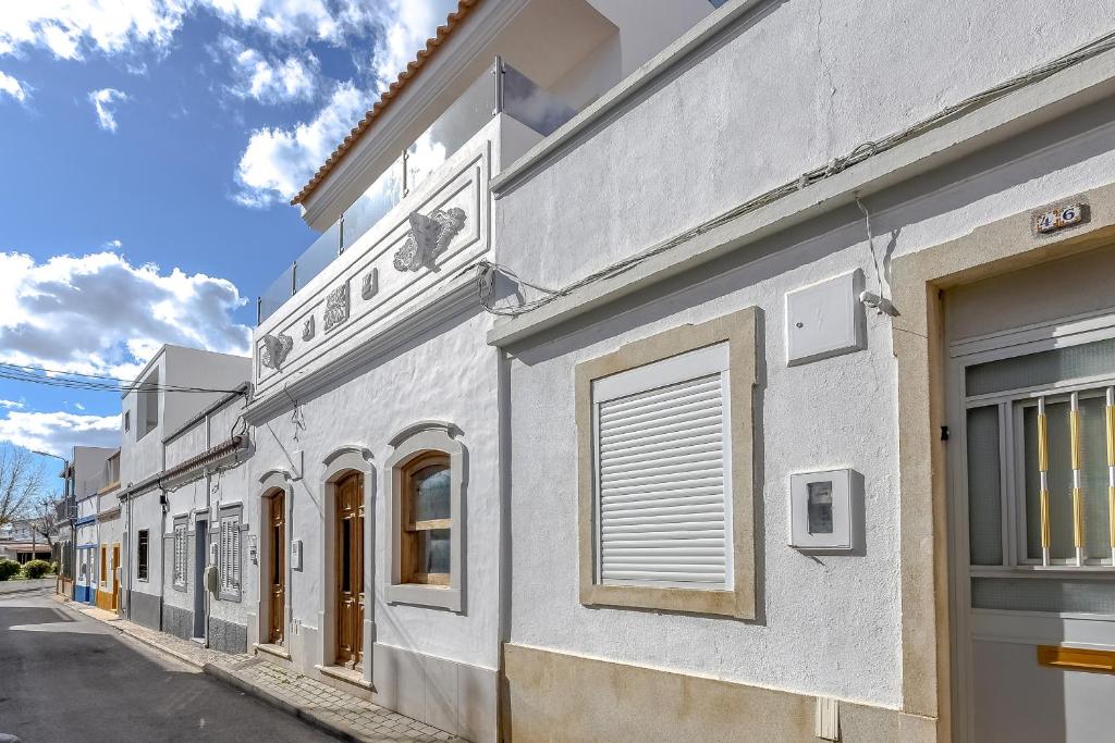 Casa a Ver - Fuseta Village, Fuzeta (updated prices 2026)