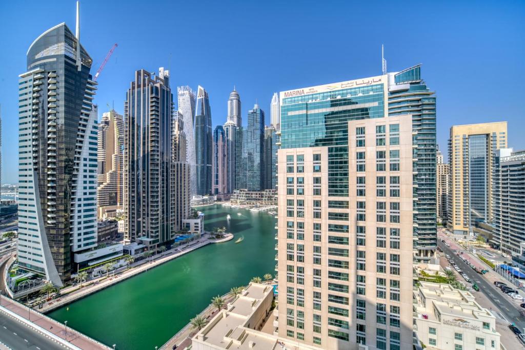 Luxurious 3 Bed in Trident Bayside , Dubai Marina by PK Holidays, Dubai (updated prices 2025)