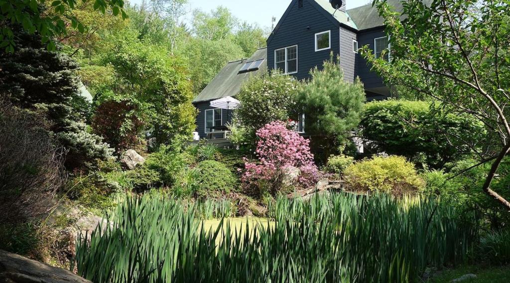 Secluded Mountain Family Hot Tub Retreat, Olivebridge (aktualisierte ...