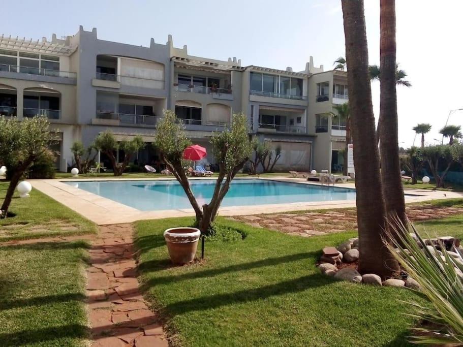 Superbe appartement avec vue mer et vue piscine, Dar Bouazza – Updated ...
