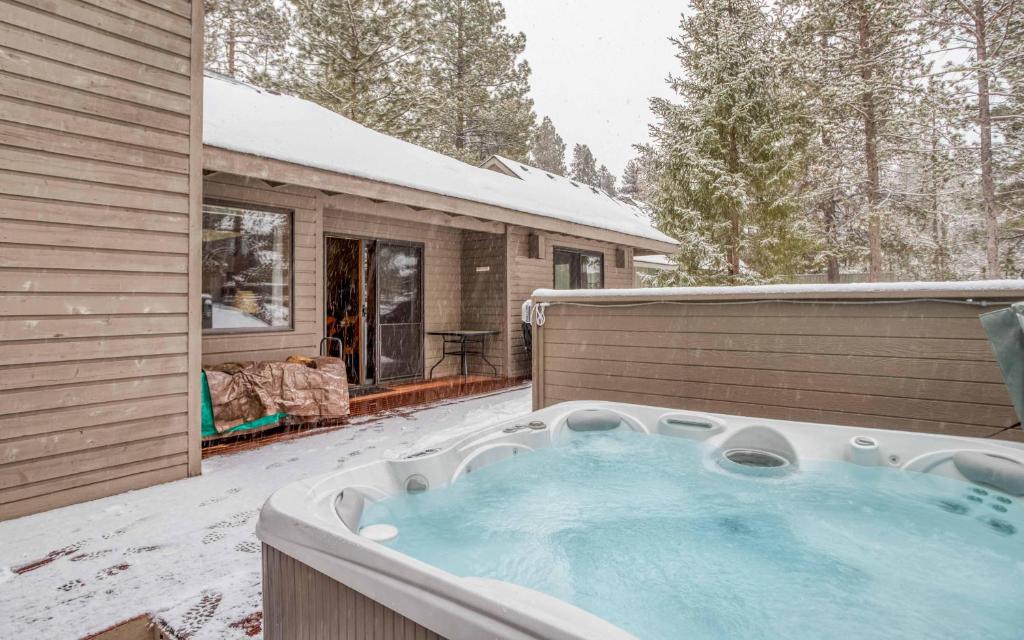 7 Blue Goose - Meredith Lodging, Sunriver (updated prices 2025)