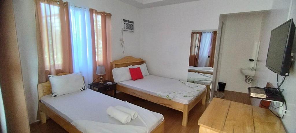 RNA Guesthouse, Moalboal – Updated 2023 Prices