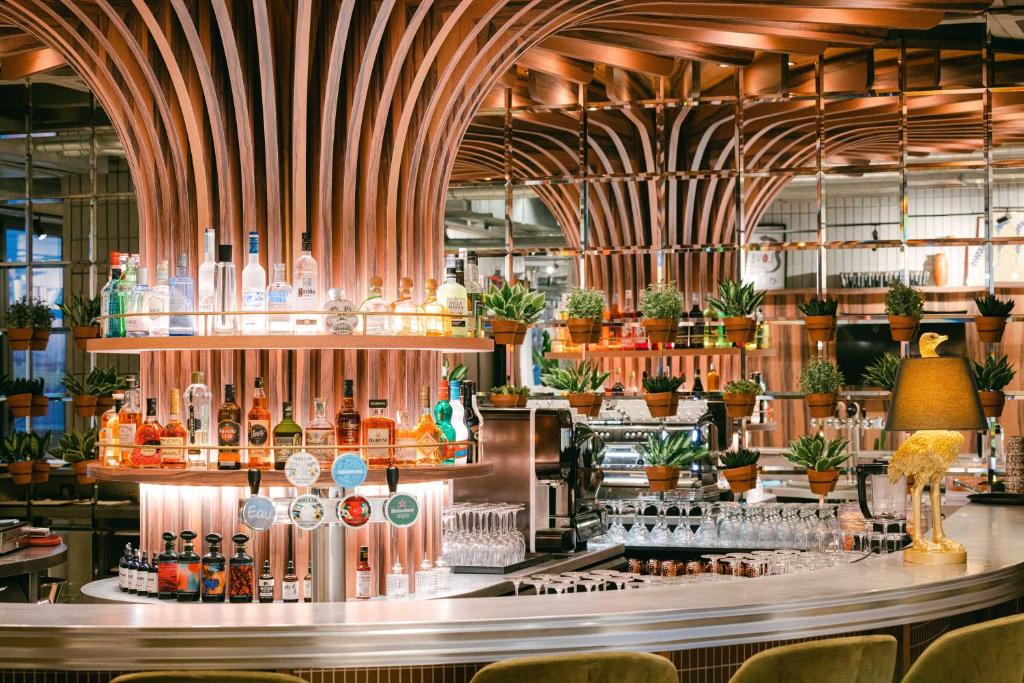 KOPSTER Hotel Residence Paris Ouest Colombes, Colombes – Updated 2023 ...