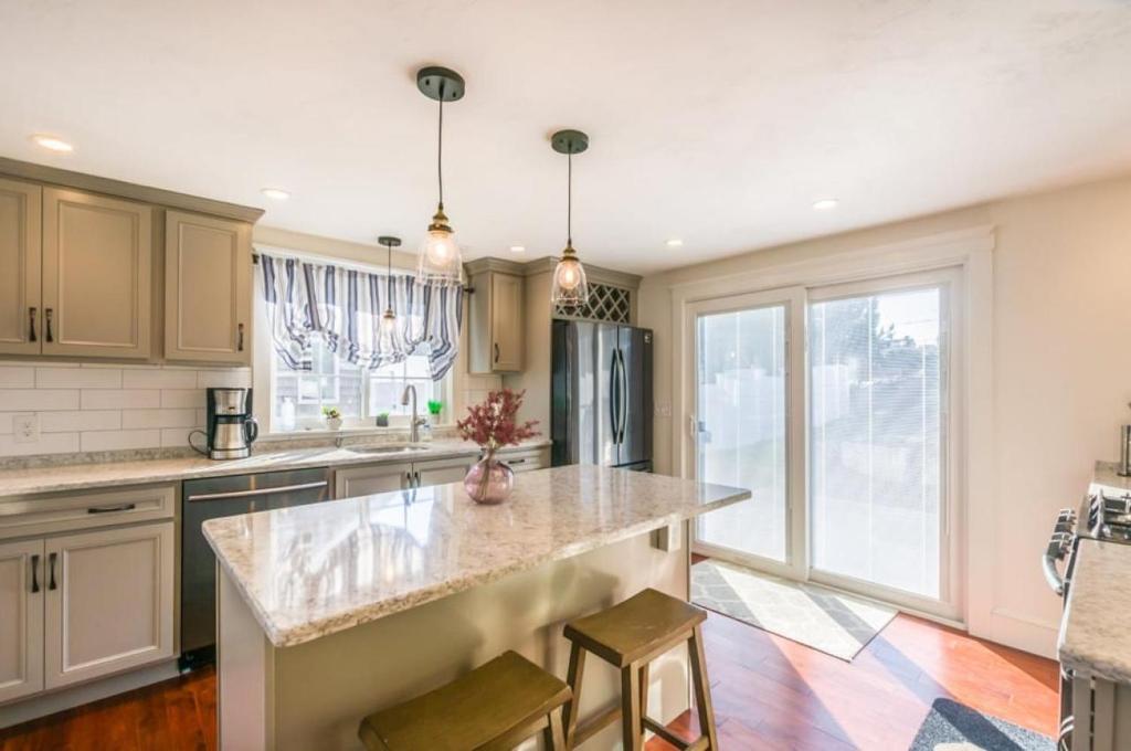 12 Feake Avenue Sandwich - Cape Cod, Sandwich (updated prices 2025)