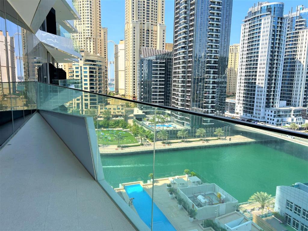 Gorgeous Marina View 2Bedroom with Balcony, Dubai (updated prices 2025)