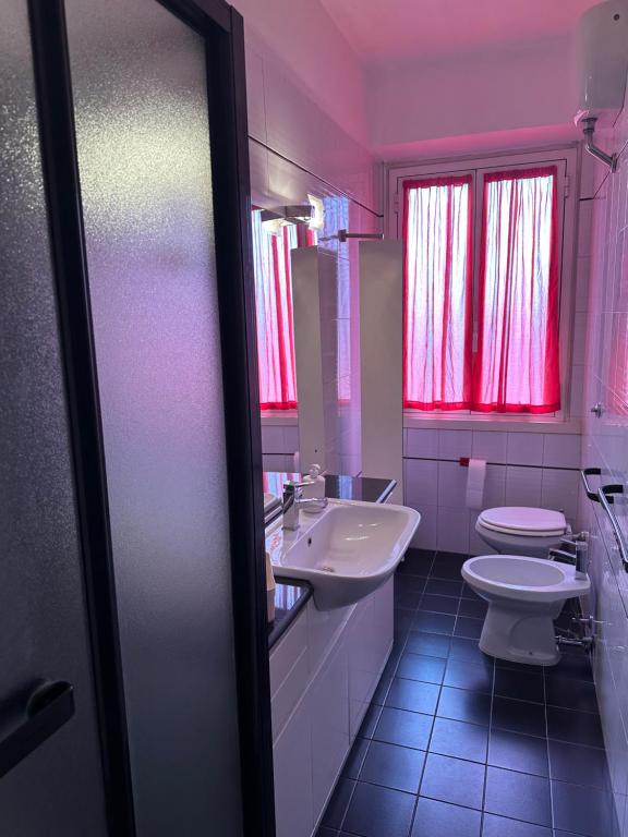 Window in the sky by Palazzo Senesi, Rome (updated prices 2025)