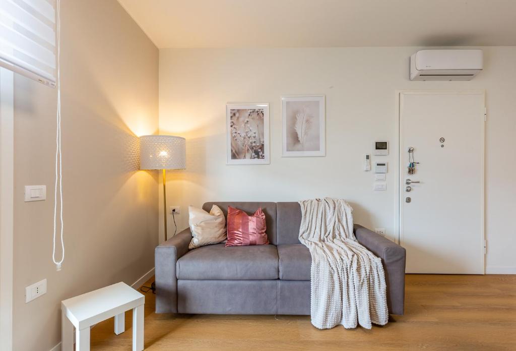 Colombo Palace - viale colombo 358, Quartu SantʼElena (updated prices 2025)