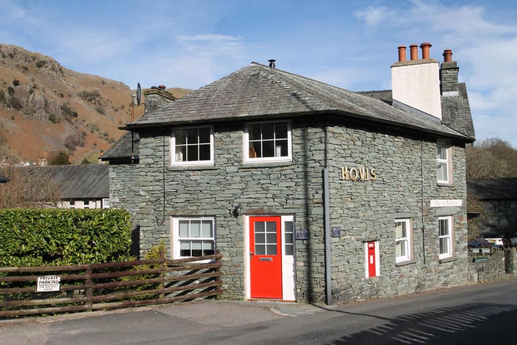 The Old Post Office, Chapel Stile, Chapel Stile (updated prices 2026)