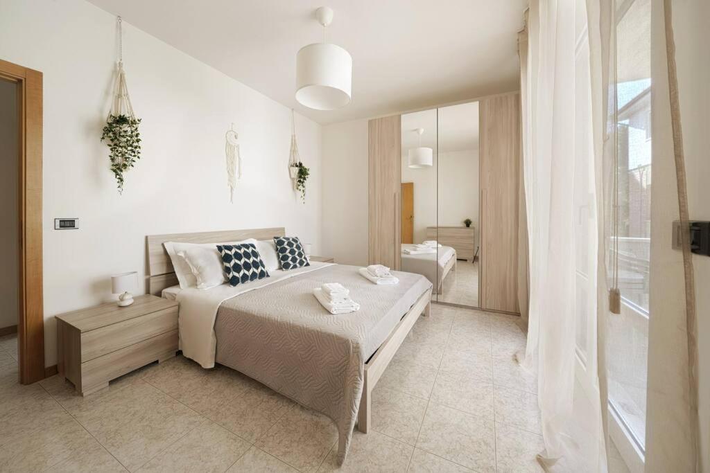 [Comfort & relax] centrale, Wifi e parking, Porto SantʼElpidio (updated ...