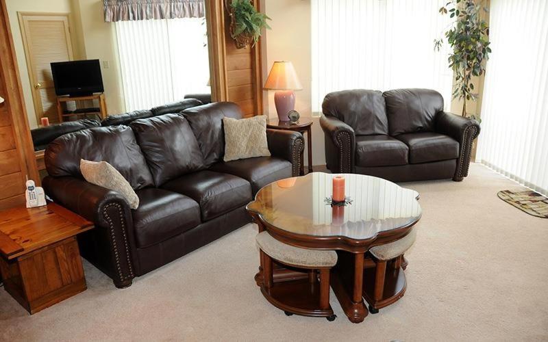 Seven Springs Stoneridge 4 Bedroom Standard Condo, Ski-In Out! condo ...