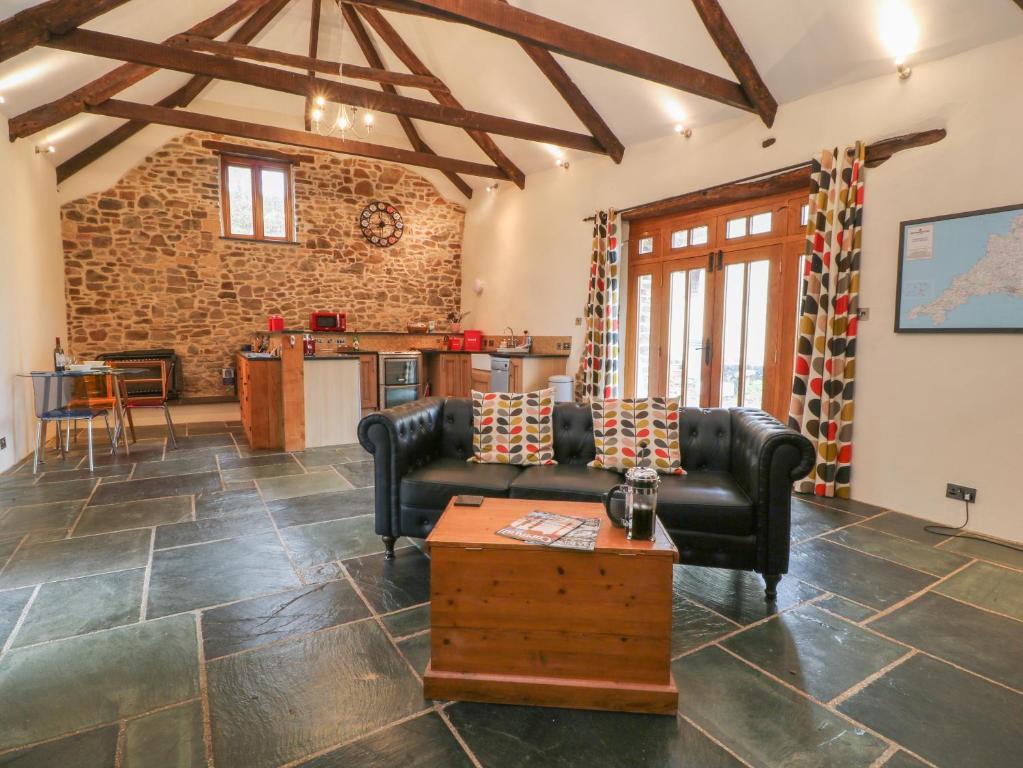 The Threshing Barn, Beaworthy (updated prices 2025)