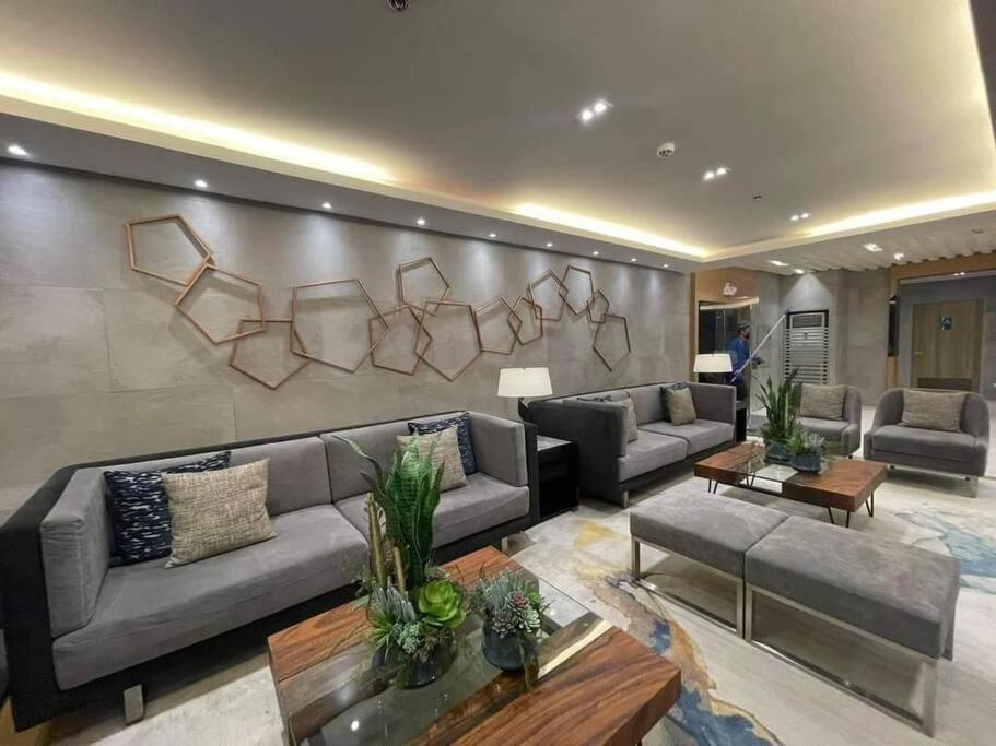 S ResidencesTower 3 - L&R Staycation, Manila (updated prices 2026)