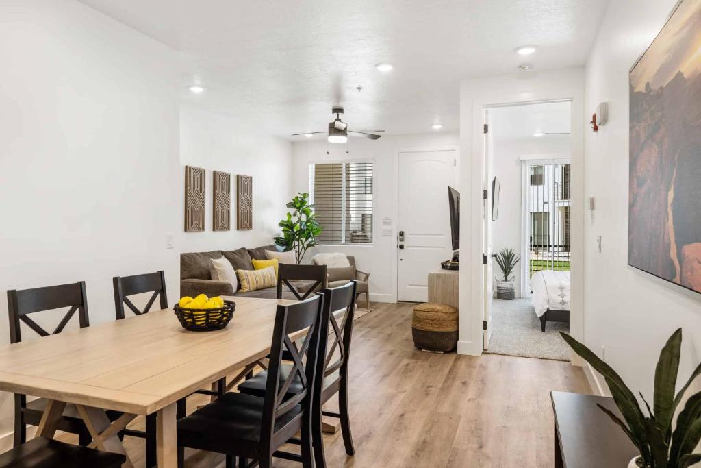 Stillwater #85 condo, St. George (updated prices 2025)