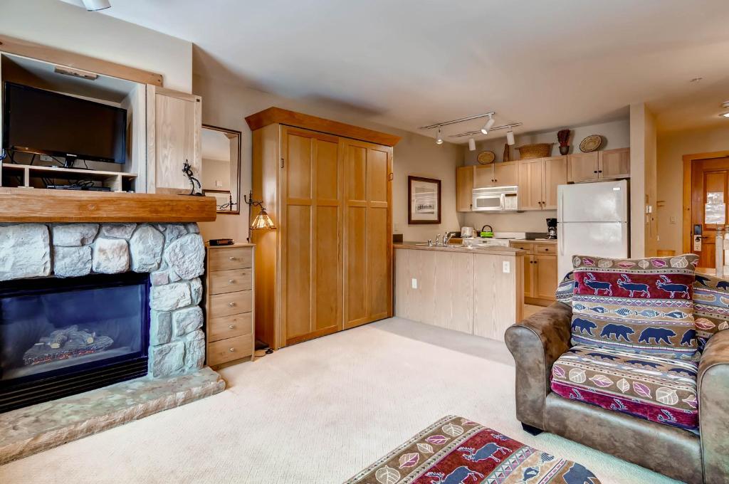 Buffalo Lodge 8325, Keystone (updated prices 2026)