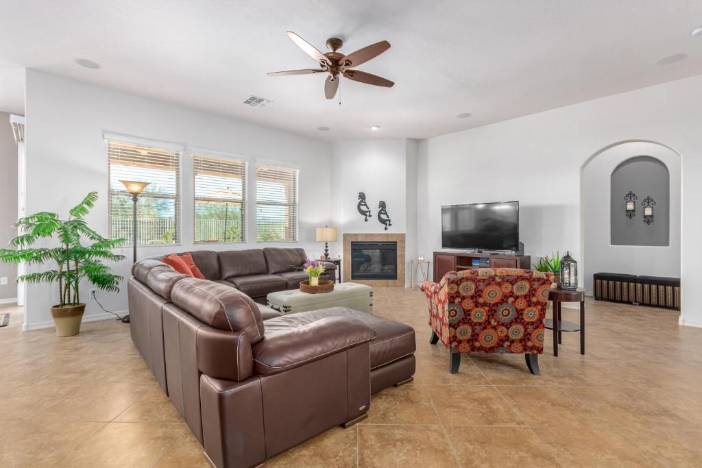 Luxury Stay At Estrella Mountain Ranch, Liberty (updated prices 2025)