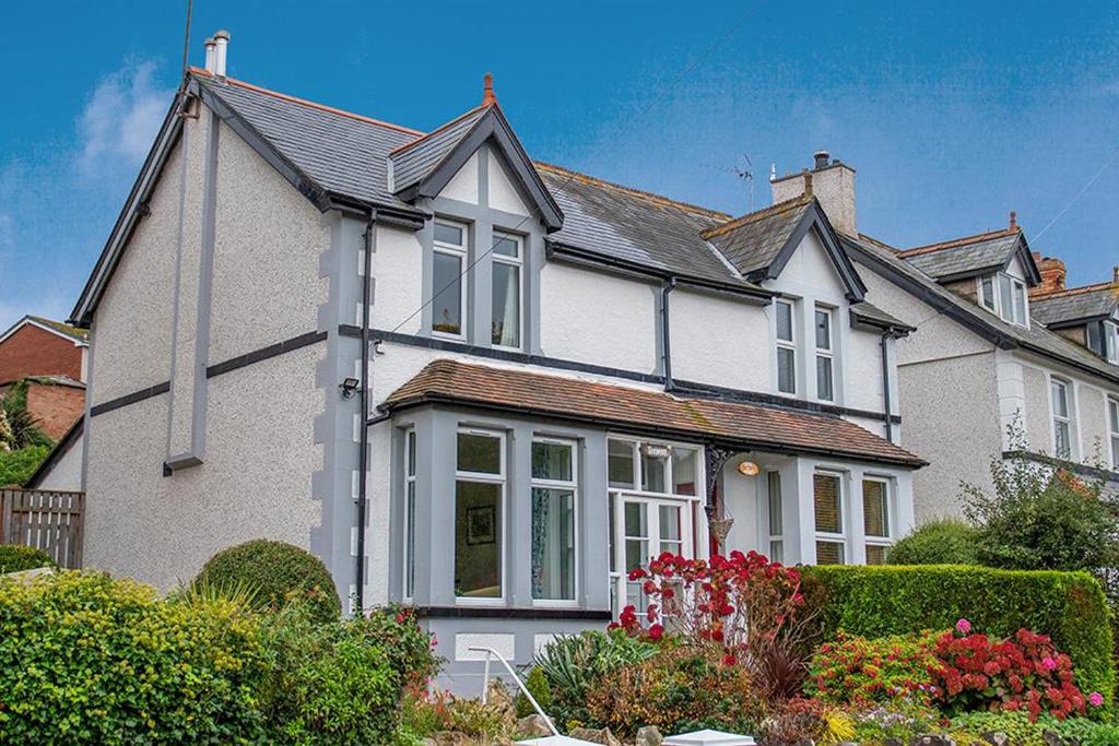 Trewen Cottage, Conwy (updated prices 2025)