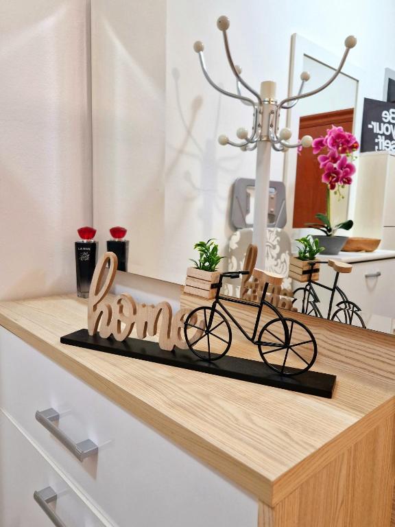 Luka, Pula (updated prices 2025)