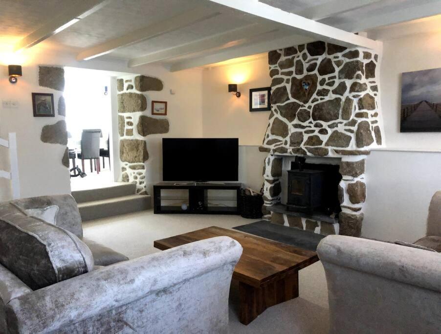 Greengates, Ludgvan (updated prices 2025)