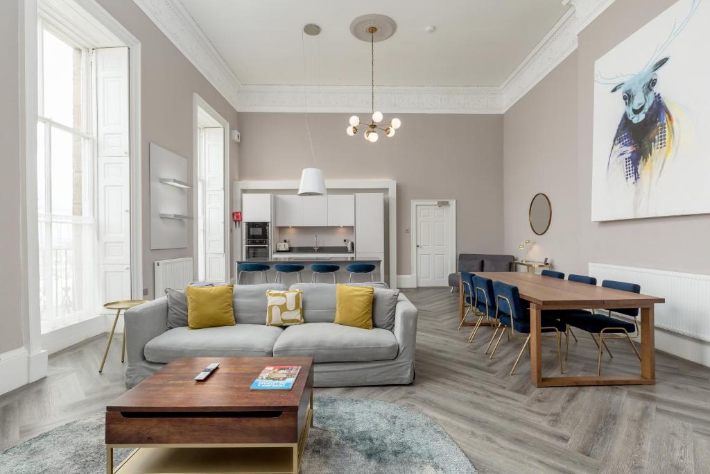 York Place Apartments by Destination Edinburgh, Edinburgh (updated ...