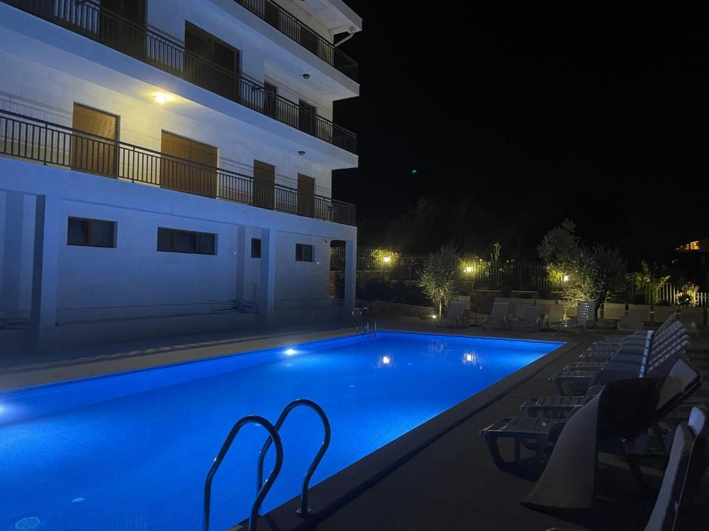 Emerald Suite with Pool, Private beach and Private Sea View Terrace ...