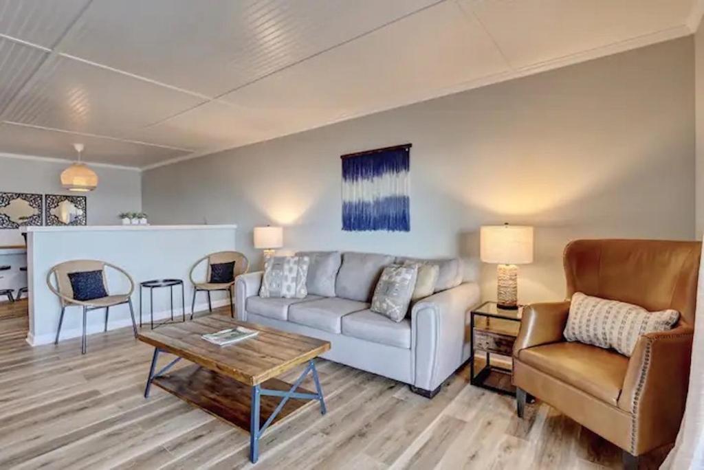 Beachfront Daze, Carolina Beach (updated prices 2025)