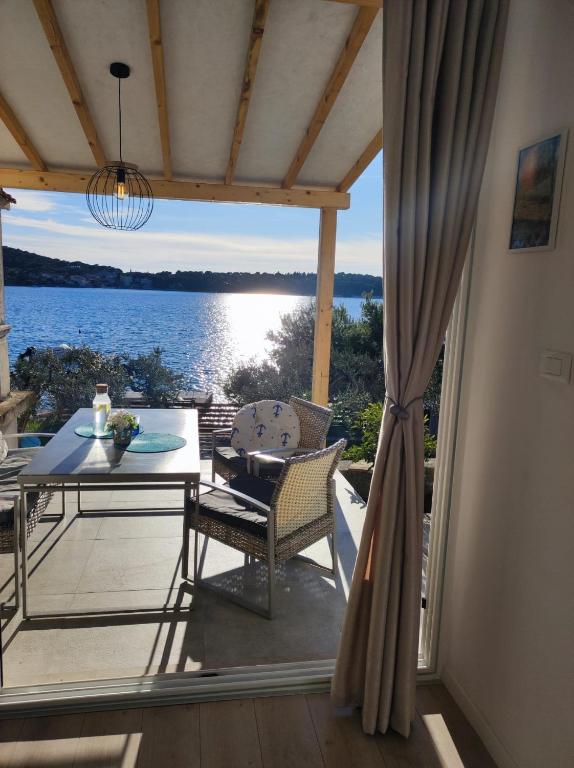 Holiday house Periska, Rogoznica (updated prices 2025)