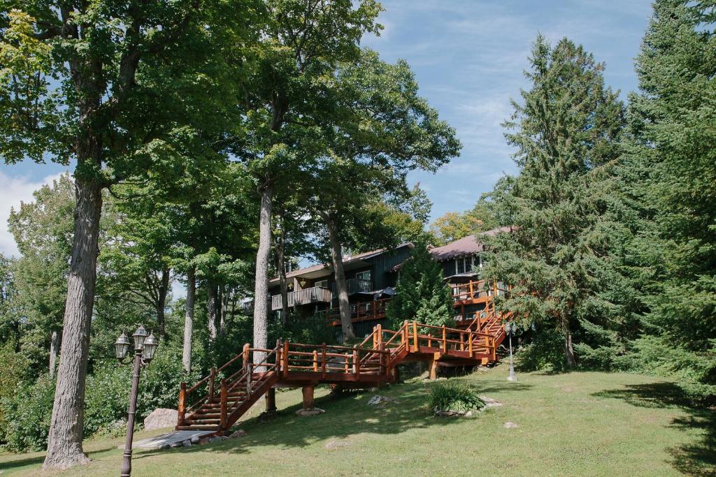 Heather Lodge, Minden (updated prices 2025)