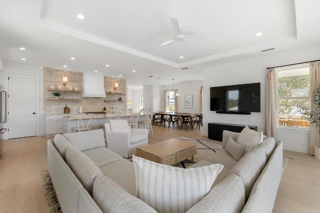 Ocean Retreat- Luxury Beach Home w Heated Pool, Saint Augustine Beach ...