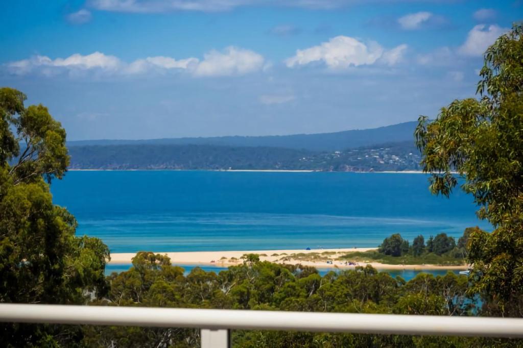 17 Collins Street Merimbula, Merimbula (updated prices 2025)
