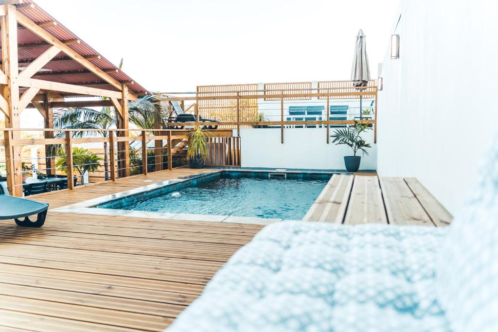 VILLA CORAIL AZUR F3 GRAND BOIS PROCHE DU CHU, Saint-Pierre (updated ...