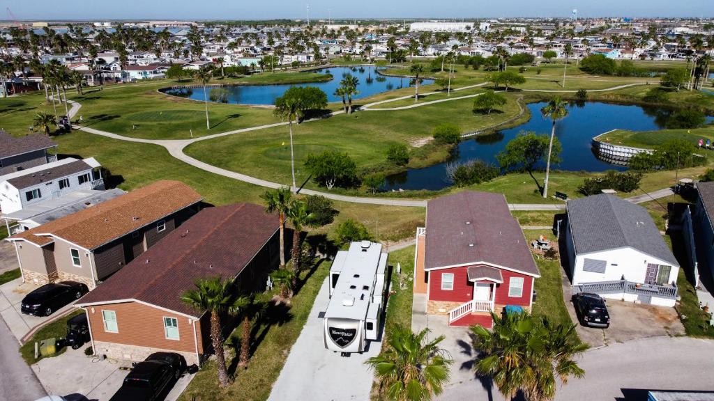 Seagull's Nest- Unique stay with views of Space X rocket launches and ...