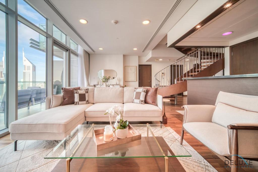 Cosmopolitan 2BR Duplex Apartment at Burj Daman DIFC by Deluxe Holiday ...