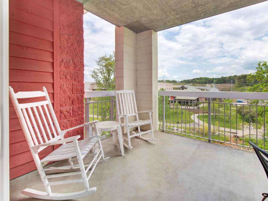 River View Condo Bear Crossing 302, Pigeon Forge (updated prices 2026)