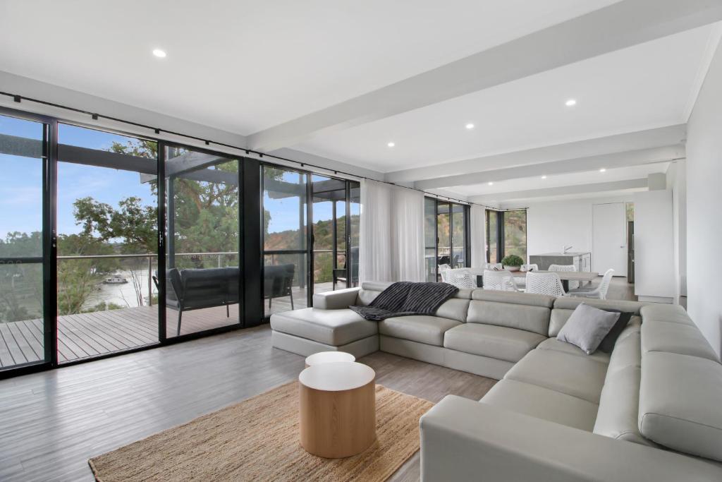 Warwilla Cliff Home, Paringa – Updated 2023 Prices
