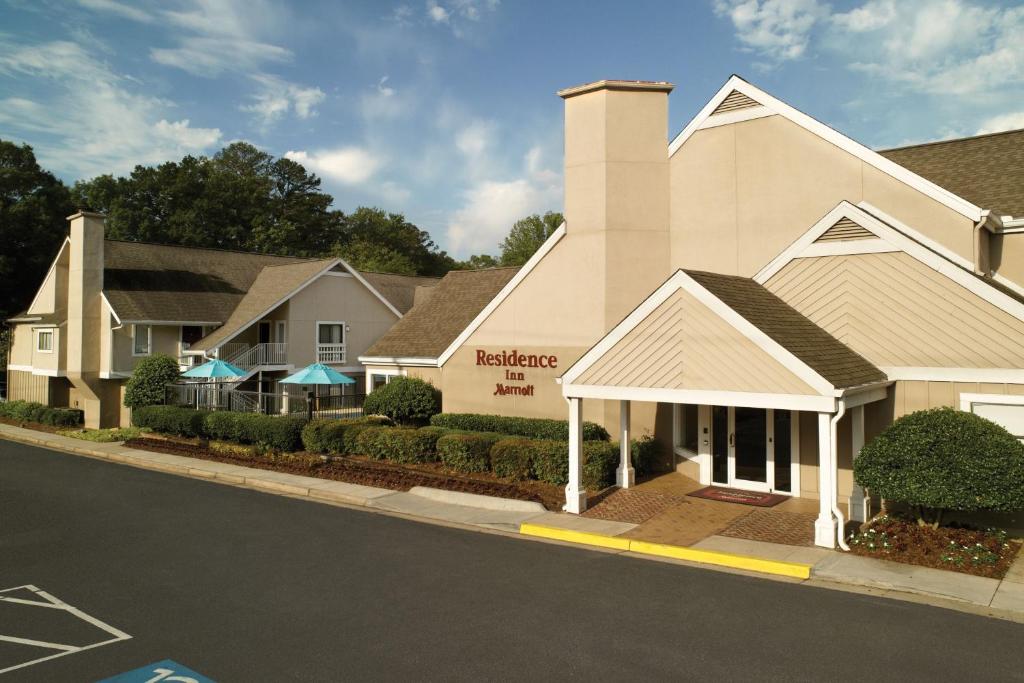 Residence Inn by Marriott Atlanta Buckhead, Atlanta (updated prices 2025)