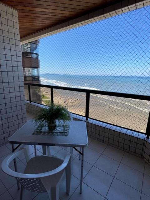 Maravilhoso Apto de Frente ao Mar, Praia Grande (preços atualizados ...