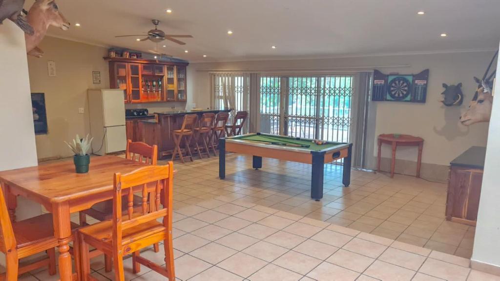 Alpha B Lodging, Thabazimbi (updated prices 2024)