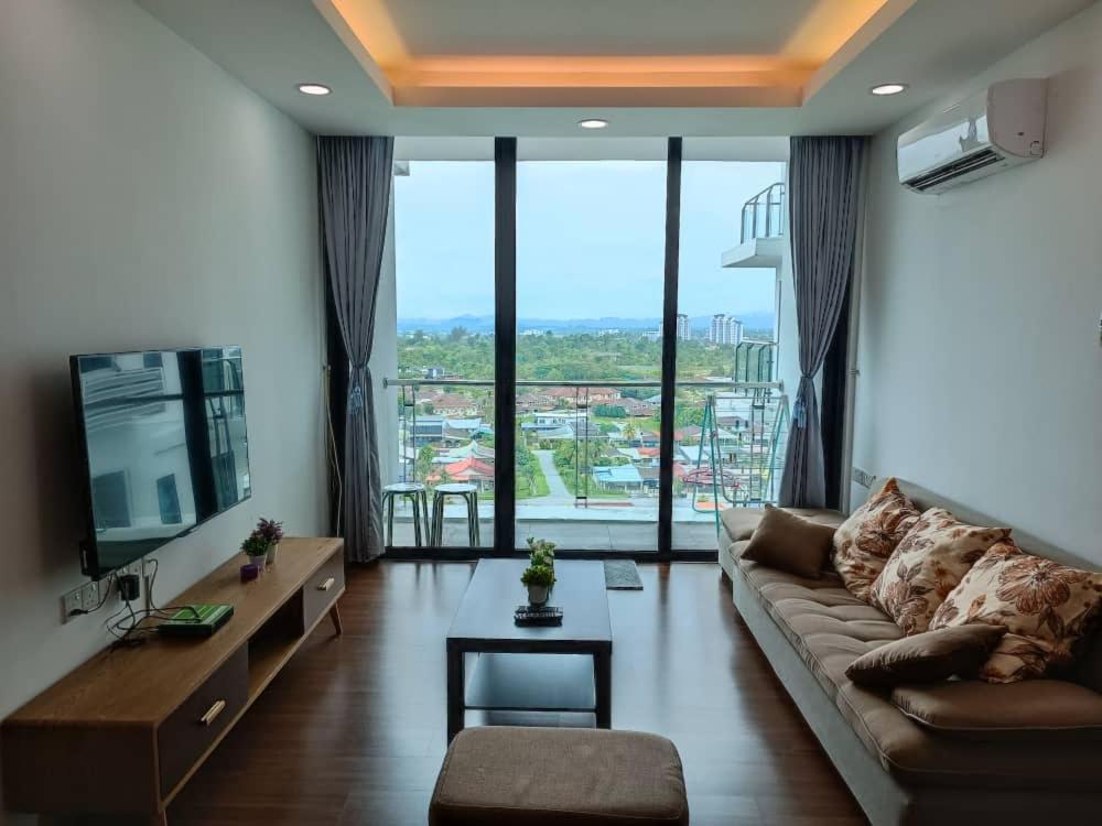 A.Foo Homestay 4.0 @ Vivacity Megamall Jazz Suite 4, Kuching (updated ...