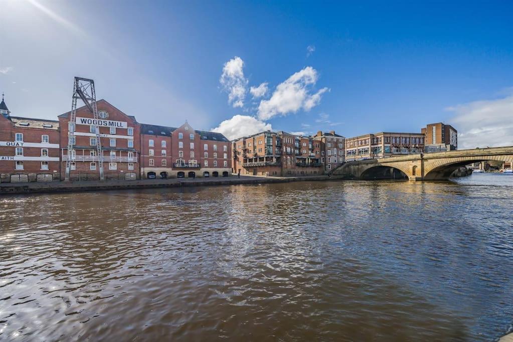 Woodsmill Quay Riverside Apartment - Heart of York, York (updated ...