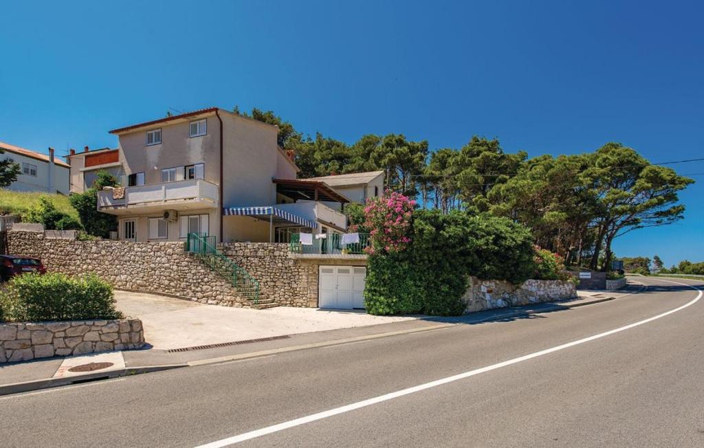 Mundanije 5, Rab (updated prices 2025)