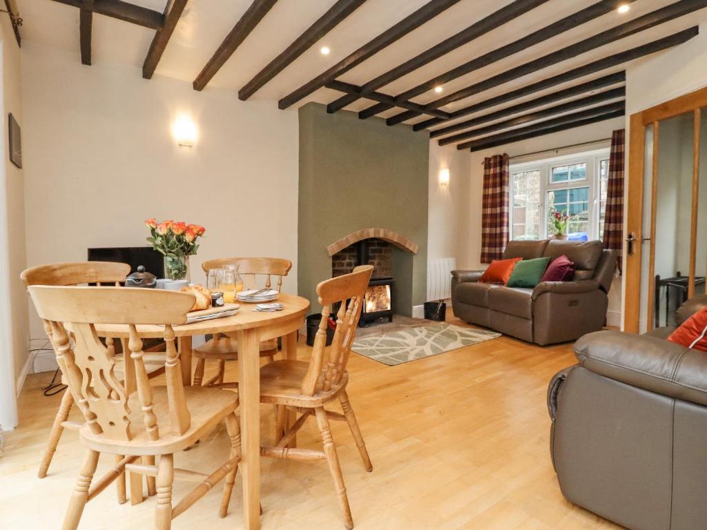 Riverbank View, Whitby (updated prices 2026)