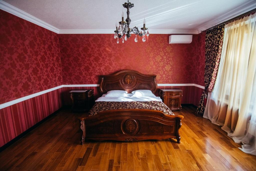 Бутик-отель "Сухумский замок", Sukhum, Abkhazia - Booking.com