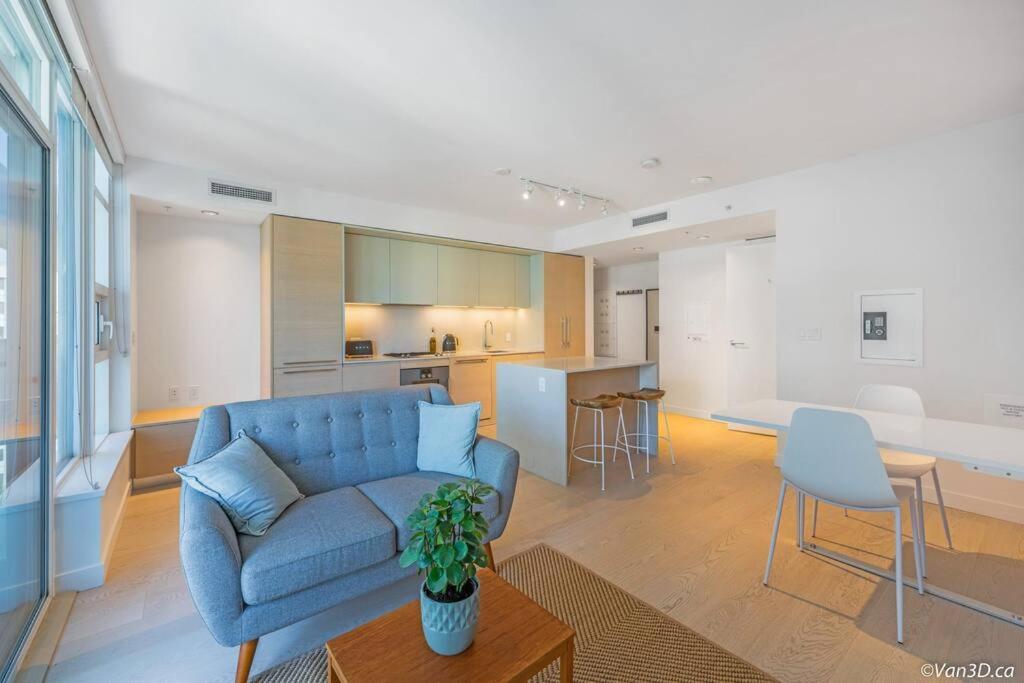 Zero Waste NEW Luxury Studio-AC/pool/hottub/gym, Ванкувер (актуальные ...