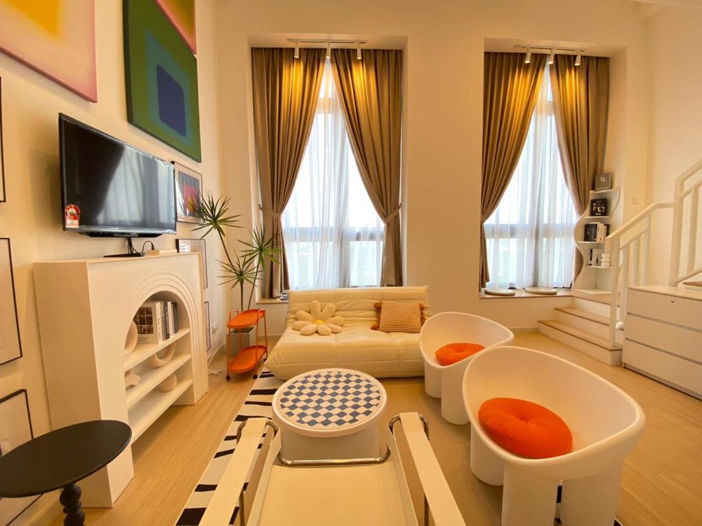 Sunway Grid Residences Cozy Loft Suite Netflix 6 Pax, Near Legoland ...