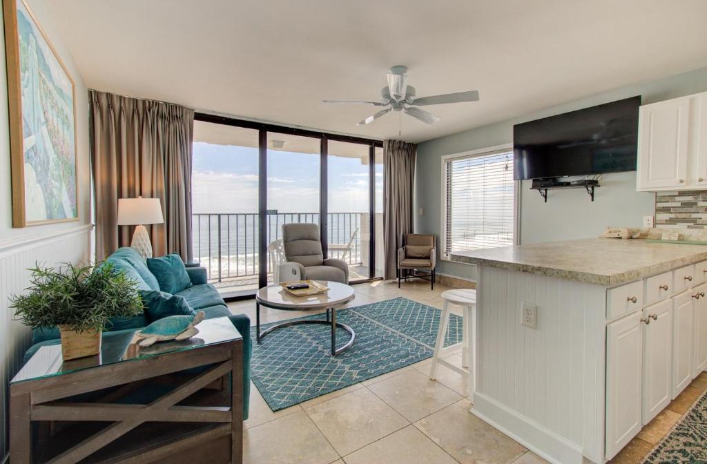 0714 Wavy Daze, Carolina Beach (updated prices 2025)