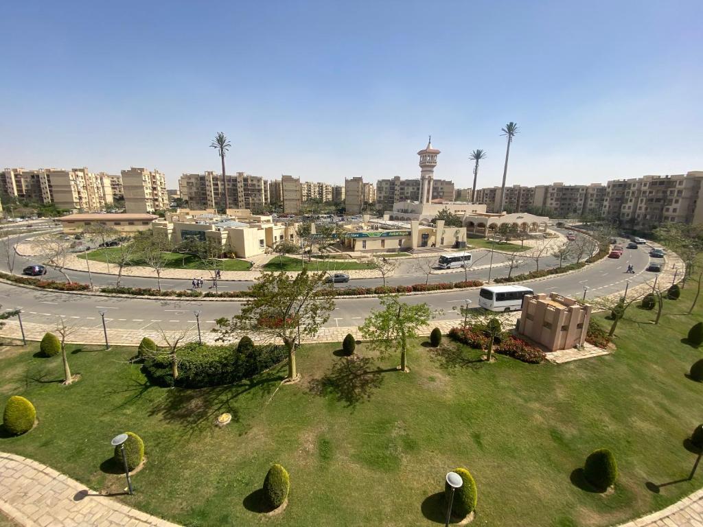 Luxury Inn: 3BR Amazing View in Madinaty B6, Madinaty (tarifs ...