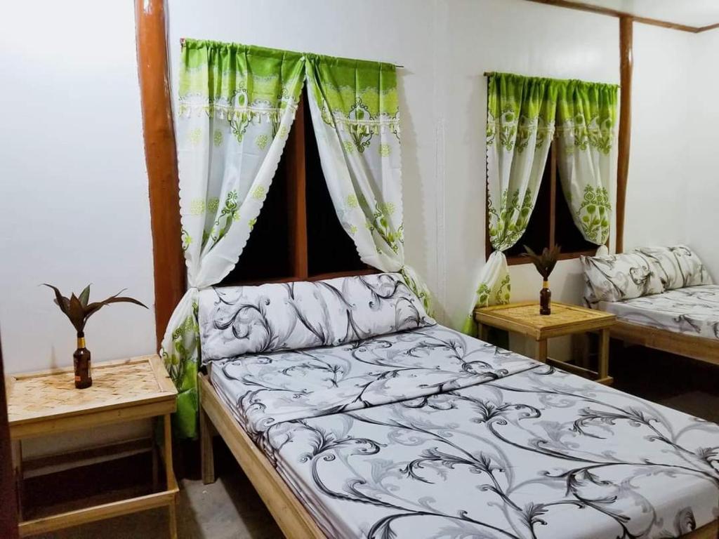 FN-LAR'S TRANSIENT HOME, Langi-langiban (updated prices 2024)