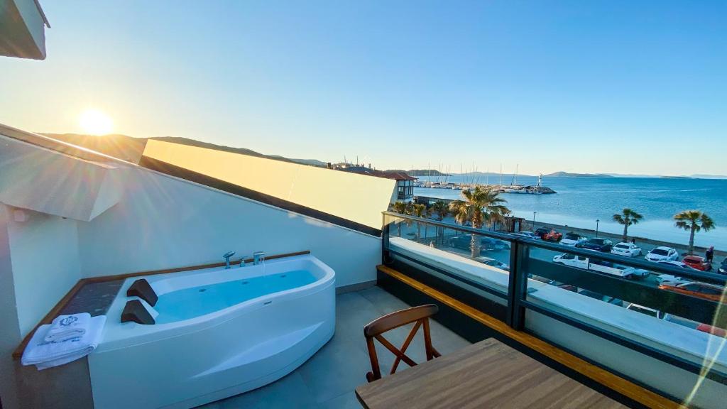 THE PİER OF URLA, Izmir (tarifs actualisés, 2025)