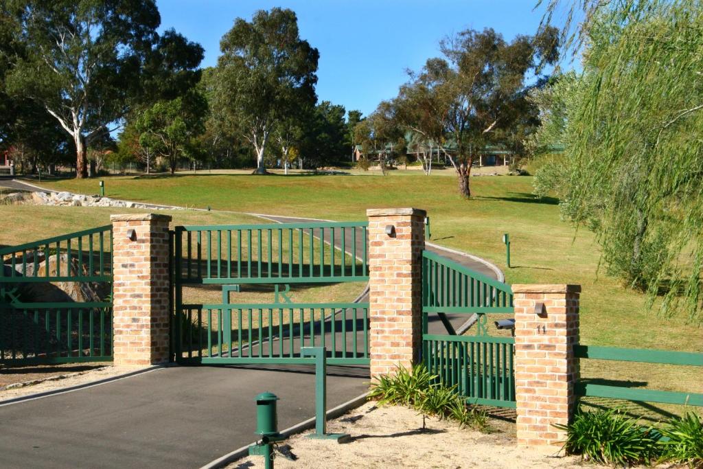 Relaxin, Dural (updated prices 2025)