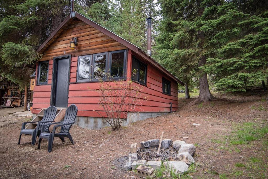 Chute Lake Lodge, Naramata (updated prices 2025)